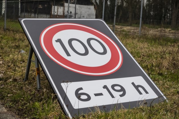 Snelheid naar 100 kilometer per uur: verkeersjurist ziet kan... - De ... Snelheid naar 100 kilometer per uur: verkeersjurist ziet kan... - De ...