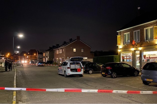 Opnieuw twee tieners aangehouden voor gewapende overval frituur # ... Opnieuw twee tieners aangehouden voor gewapende overval frituur # ...